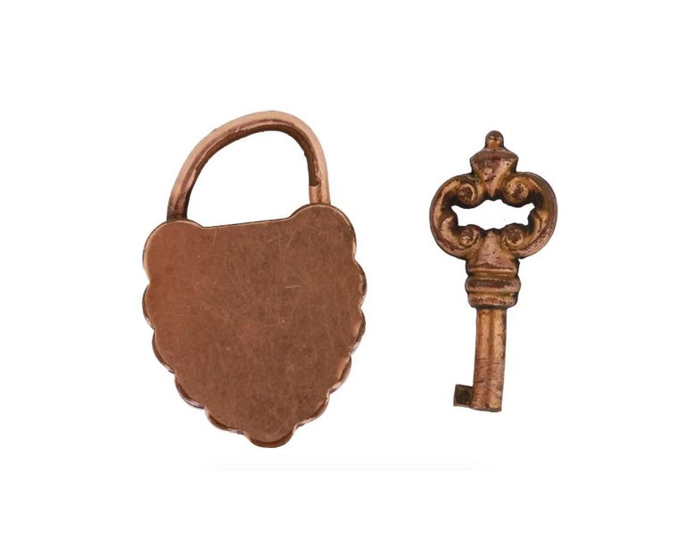 Victorian Era Rose Gold Heart Shaped Lock And Key For Sale at 1stDibs