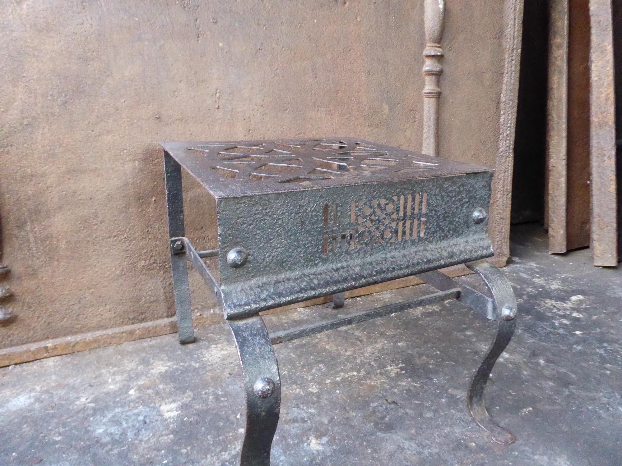 Victorian Footman Trivet, 19th Century For Sale at 1stDibs | footman ...