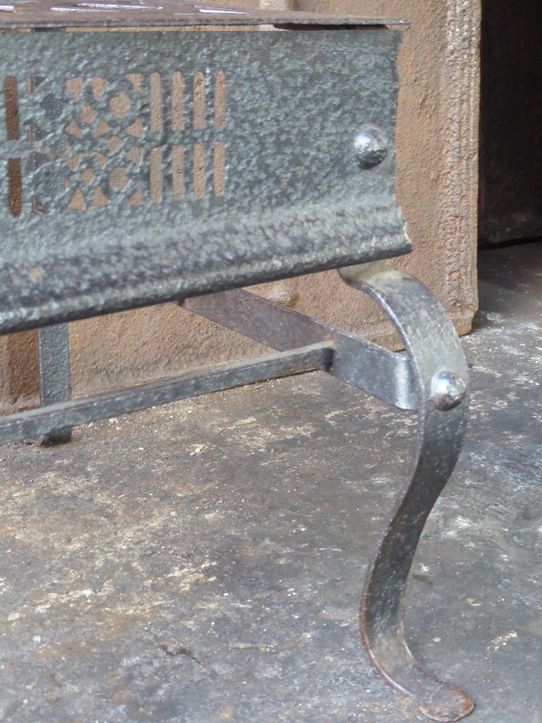 Victorian Footman Trivet, 19th Century For Sale at 1stDibs