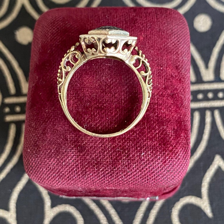 Victorian Garnet Cabochon 14k Filigree Ring For Sale at 1stDibs