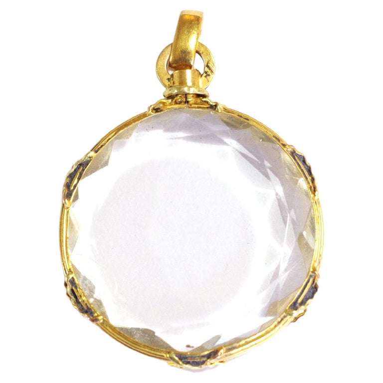 Victorian Glass and Gold Locket 18k Yellow Gold at 1stDibs