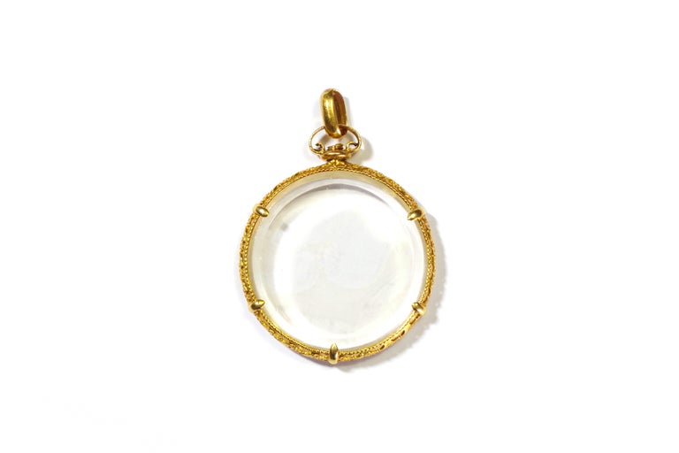 Victorian Gold Locket in Yellow Gold 18 Karats of Circular Shape at 1stDibs