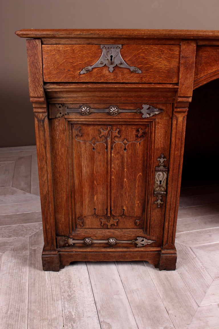 Victorian Gothic Revival Oak Desk in the Manner of Pugin at 1stDibs