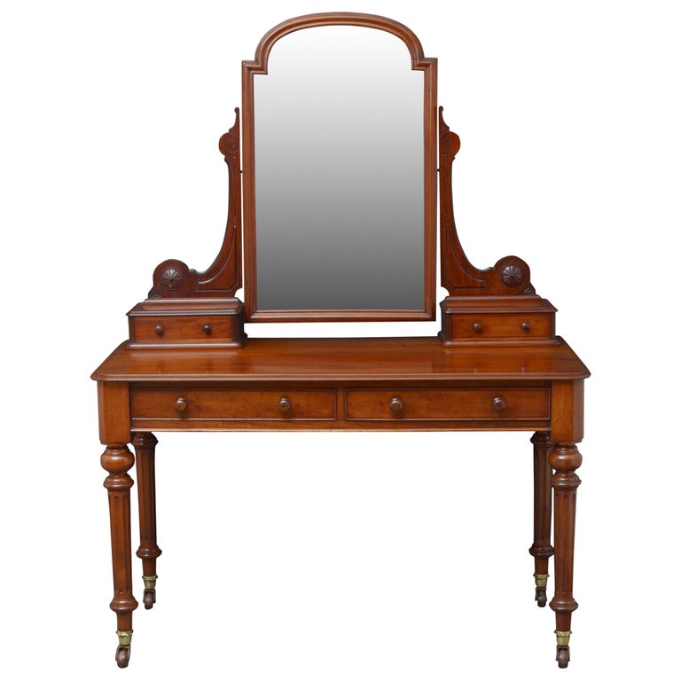 Victorian Mahogany Dressing Table at 1stDibs