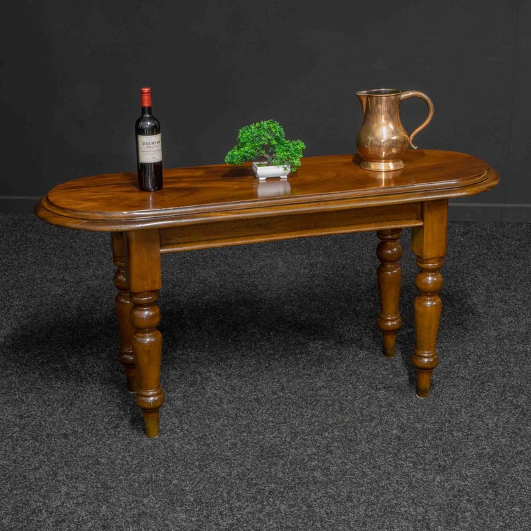 Victorian Narrow Tavern Table For Sale at 1stDibs