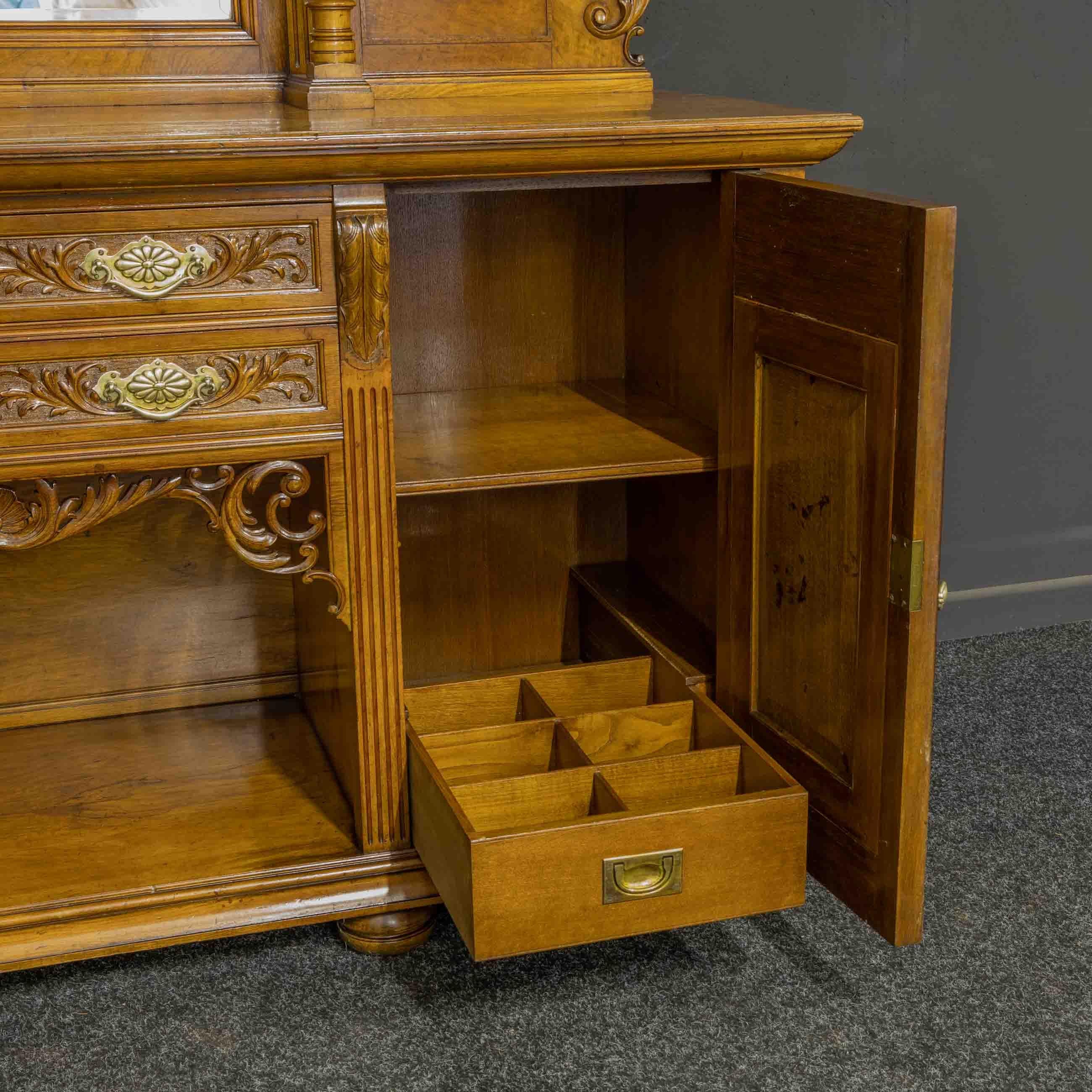 Victorian Oak Sideboard For Sale at 1stDibs