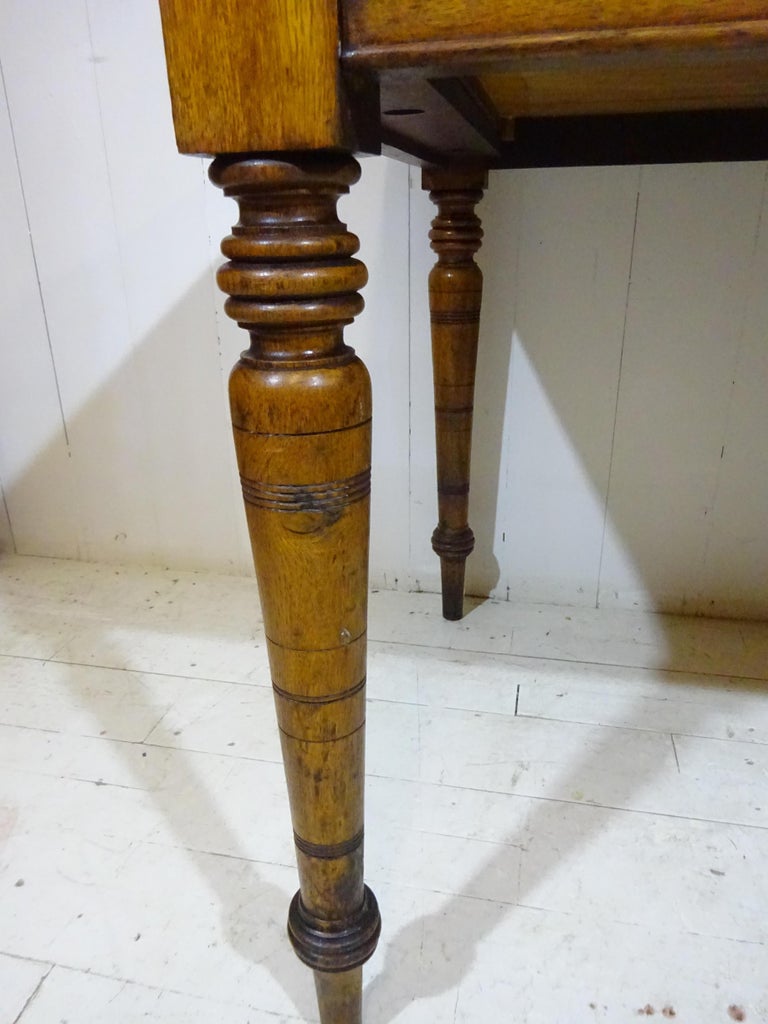 Victorian Oak Writing Table with Leather Top For Sale at 1stDibs