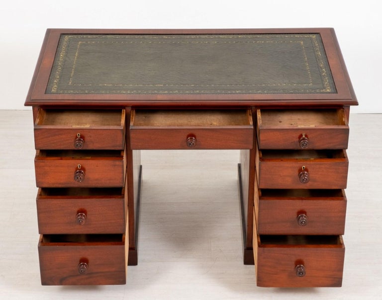 Victorian Pedestal Desk Antique Mahogany 1870 For Sale at 1stDibs