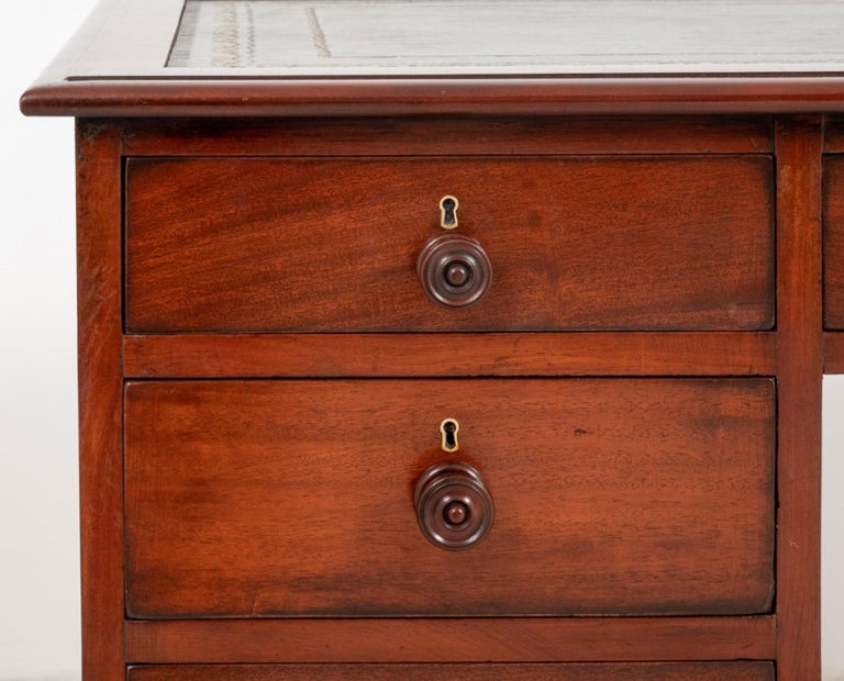 Victorian Pedestal Desk Antique Mahogany 1870 For Sale at 1stDibs