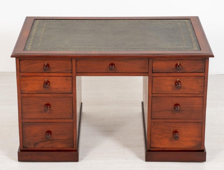 Victorian Pedestal Desk Antique Mahogany 1870 For Sale at 1stDibs