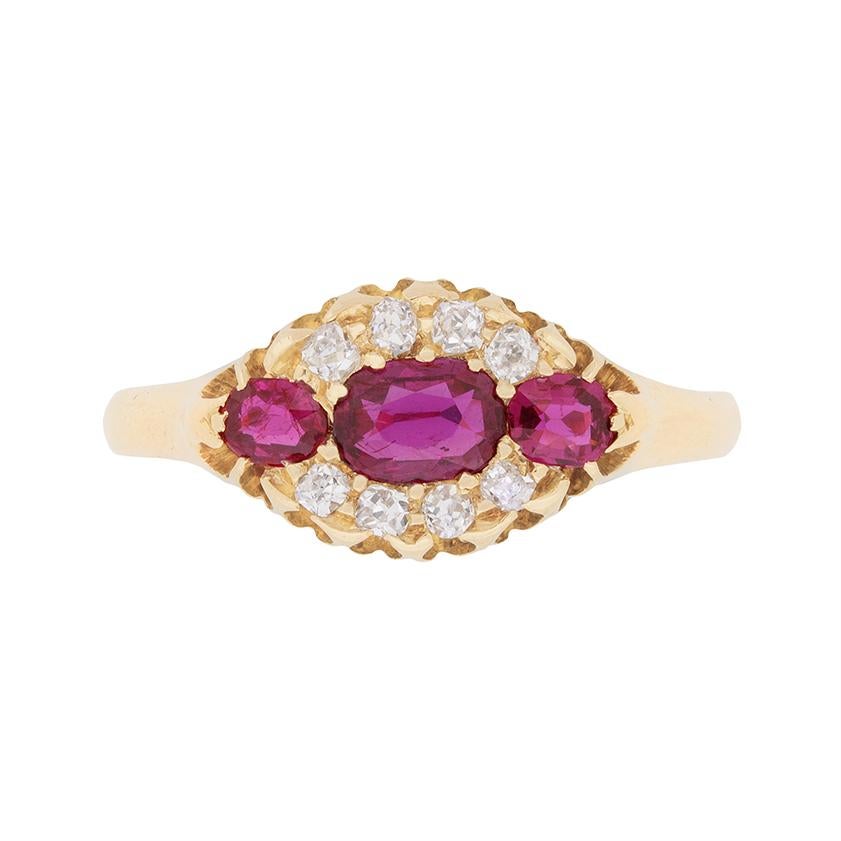 Victorian Ruby and Diamond Cluster Ring, circa 1900s For Sale at 1stDibs