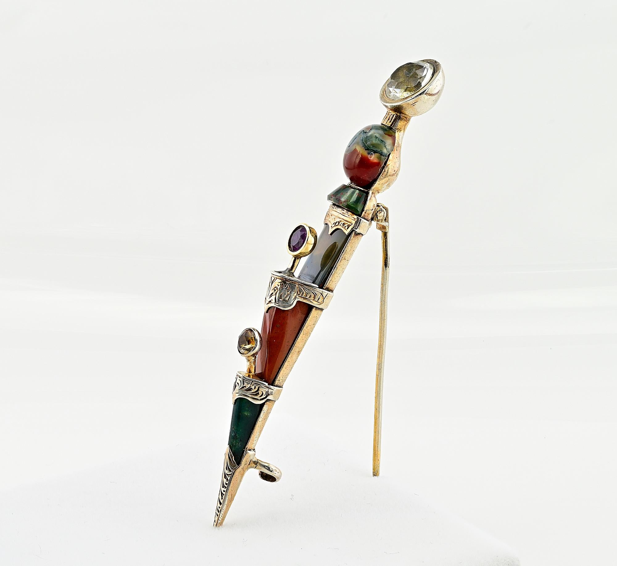 Victorian Scottish Dirk Kilt Brooch in Silver For Sale at 1stDibs