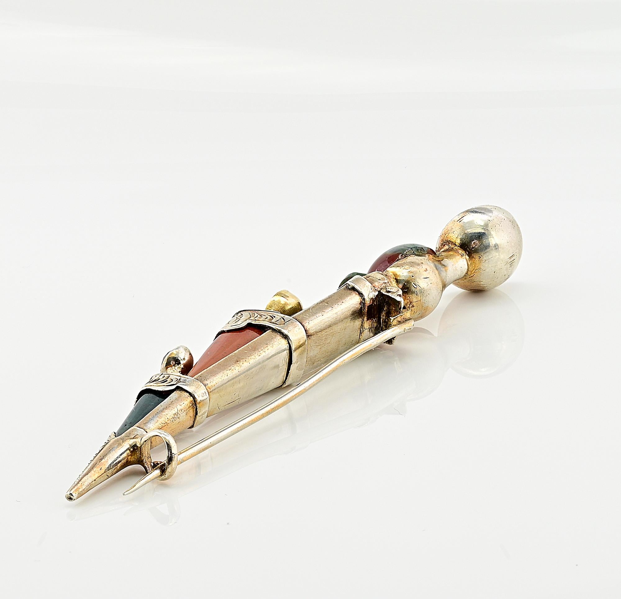 Victorian Scottish Dirk Kilt Brooch in Silver For Sale at 1stDibs