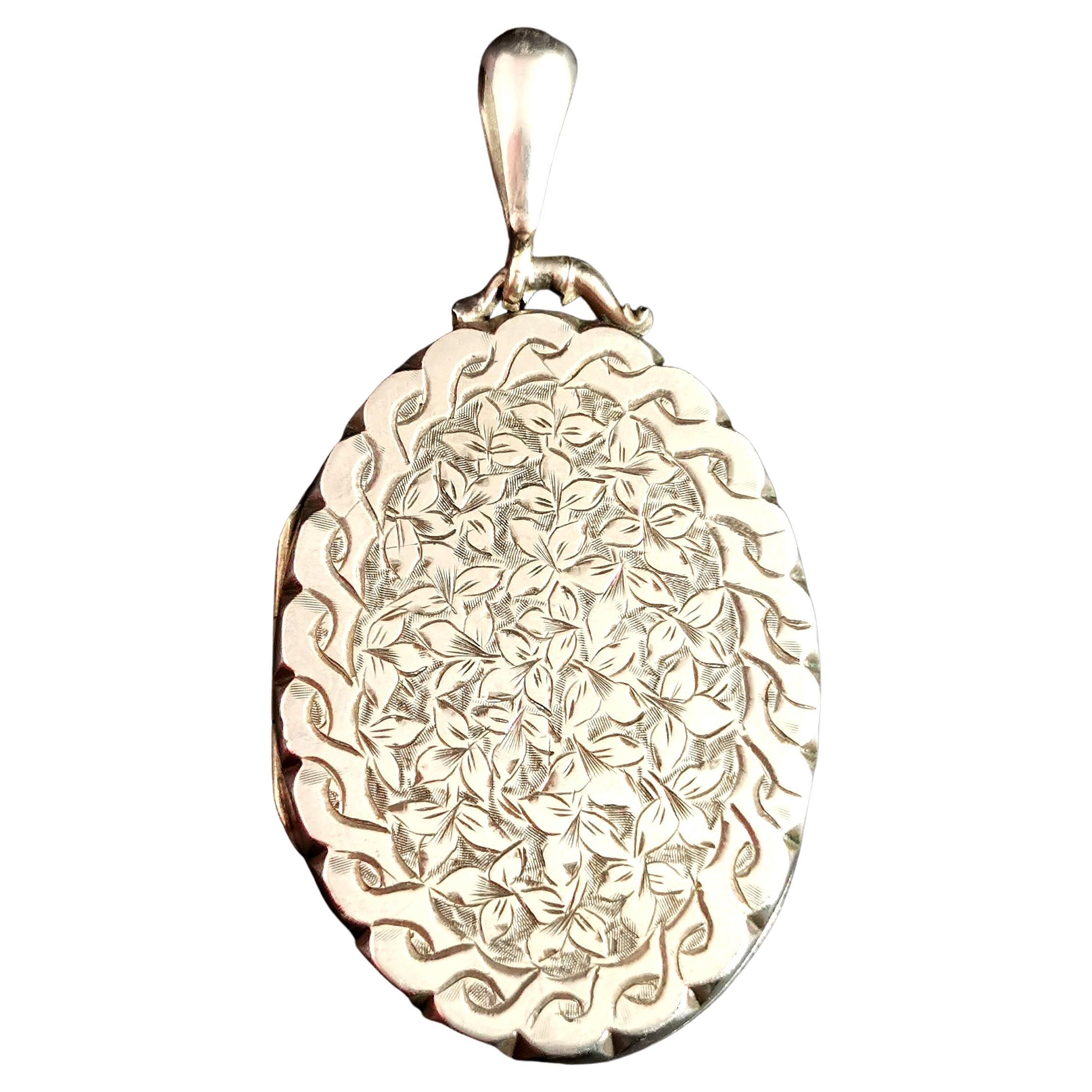 Emerald and Diamond Floral Engraved Locket at 1stDibs