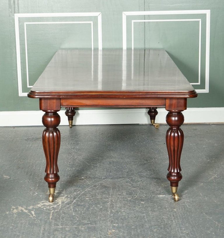 Victorian Solid Dining Table with Elegant Turned Legs, 19th Century For ...