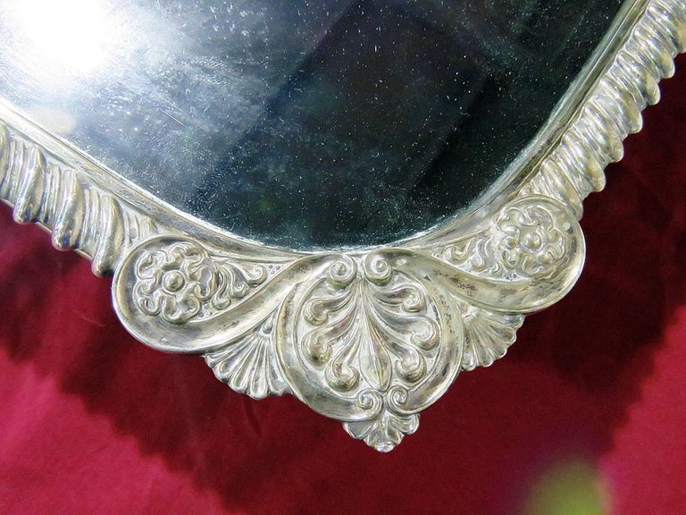 Victorian Style Mirrored Plateau For Sale at 1stDibs