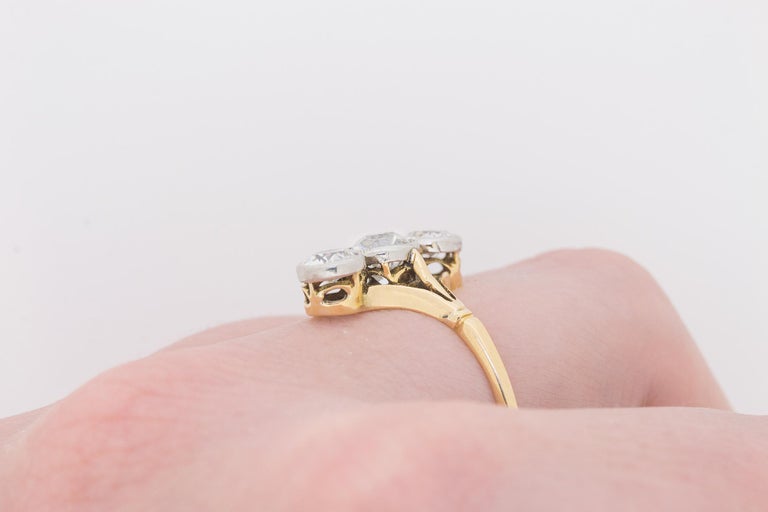 Victorian Vertically Set Three-Stone Diamond Ring, circa 1900s at 1stDibs
