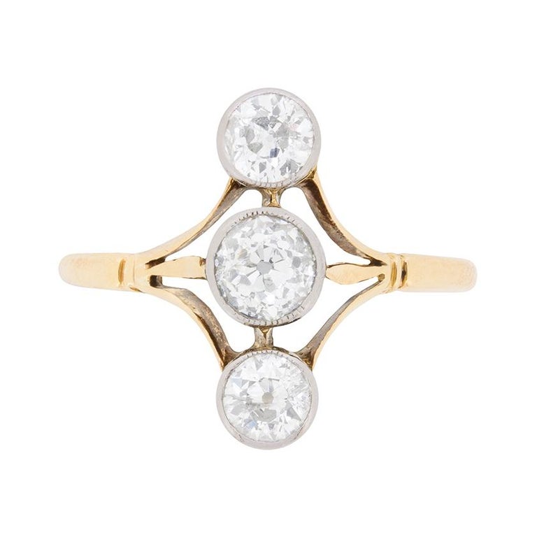Victorian Vertically Set Three-Stone Diamond Ring, circa 1900s at 1stDibs
