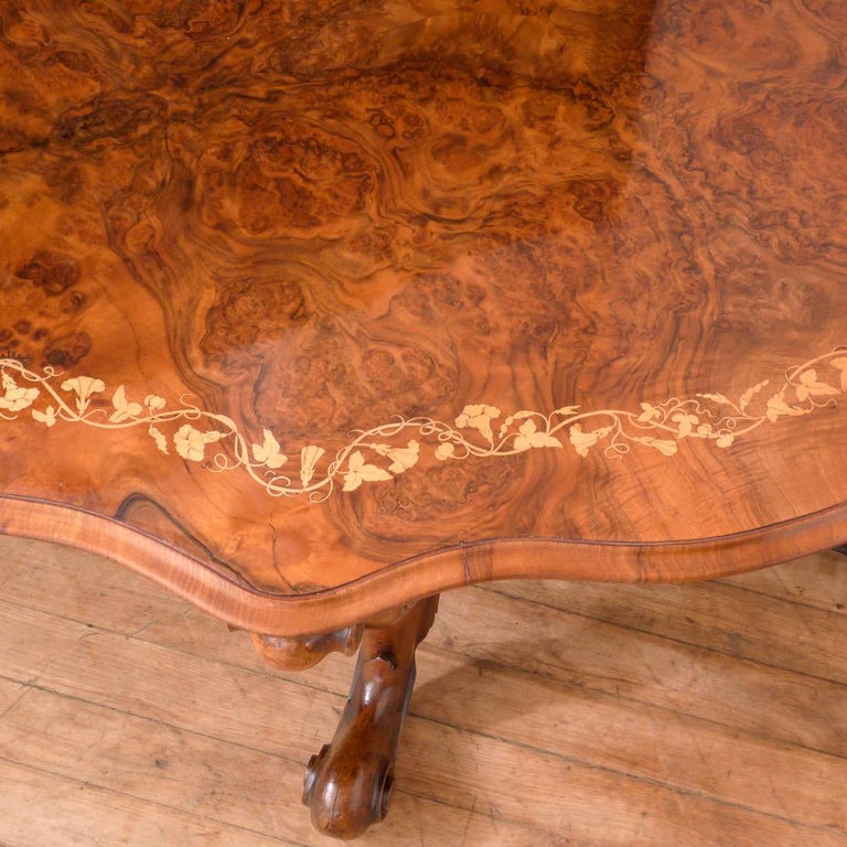 Victorian Walnut Centre Table at 1stDibs