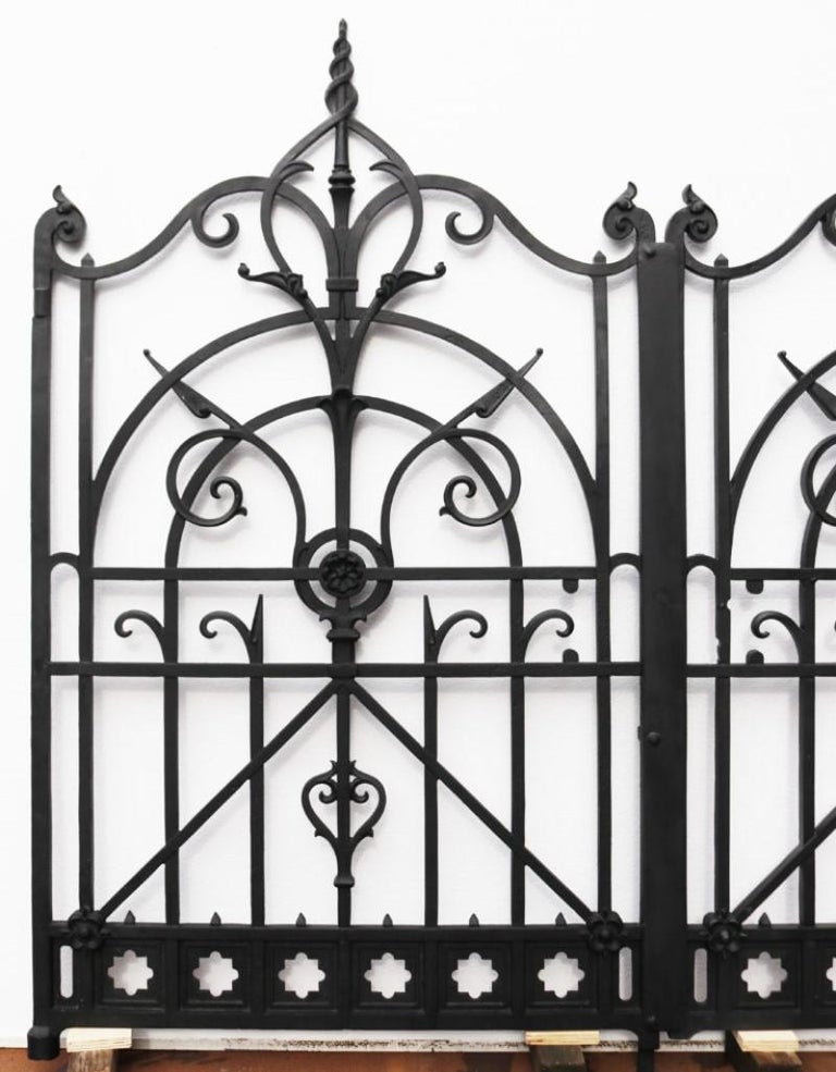 Victorian Walter MacFarlane Cast Iron Gates For Sale at 1stDibs ...