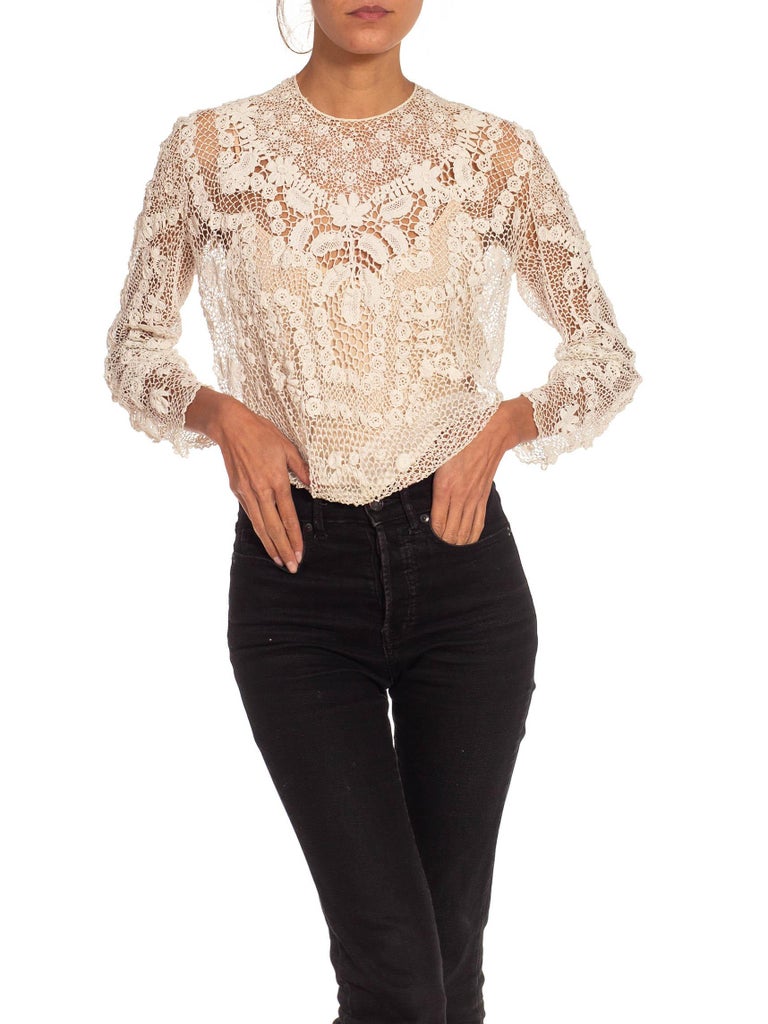 Victorian White Floral Top With Long Sleeves For Sale at 1stDibs