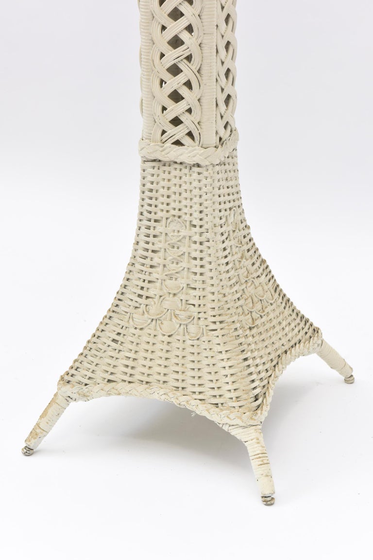 Victorian Wicker Standing Parlor Lamp with Splay Foot Base and Woven ...