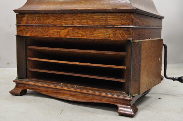 Victrola Victor Talking Machine Oak Case Record Player Model VV-IX ...