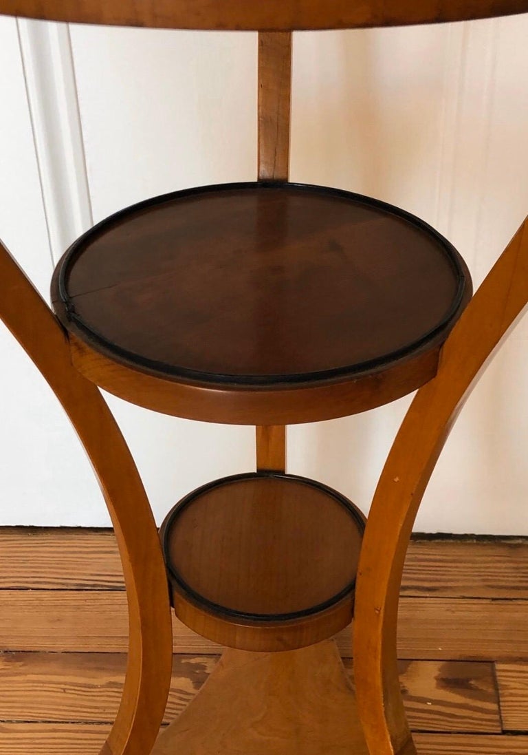 Viennese Biedermeier Étagère / Round Collection Display Table For Sale ...