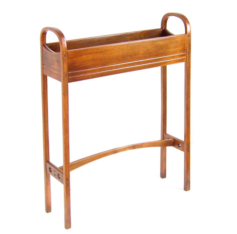 Viennese Secession Flower Stand Thonet Nr.9581, circa 1910 at 1stDibs