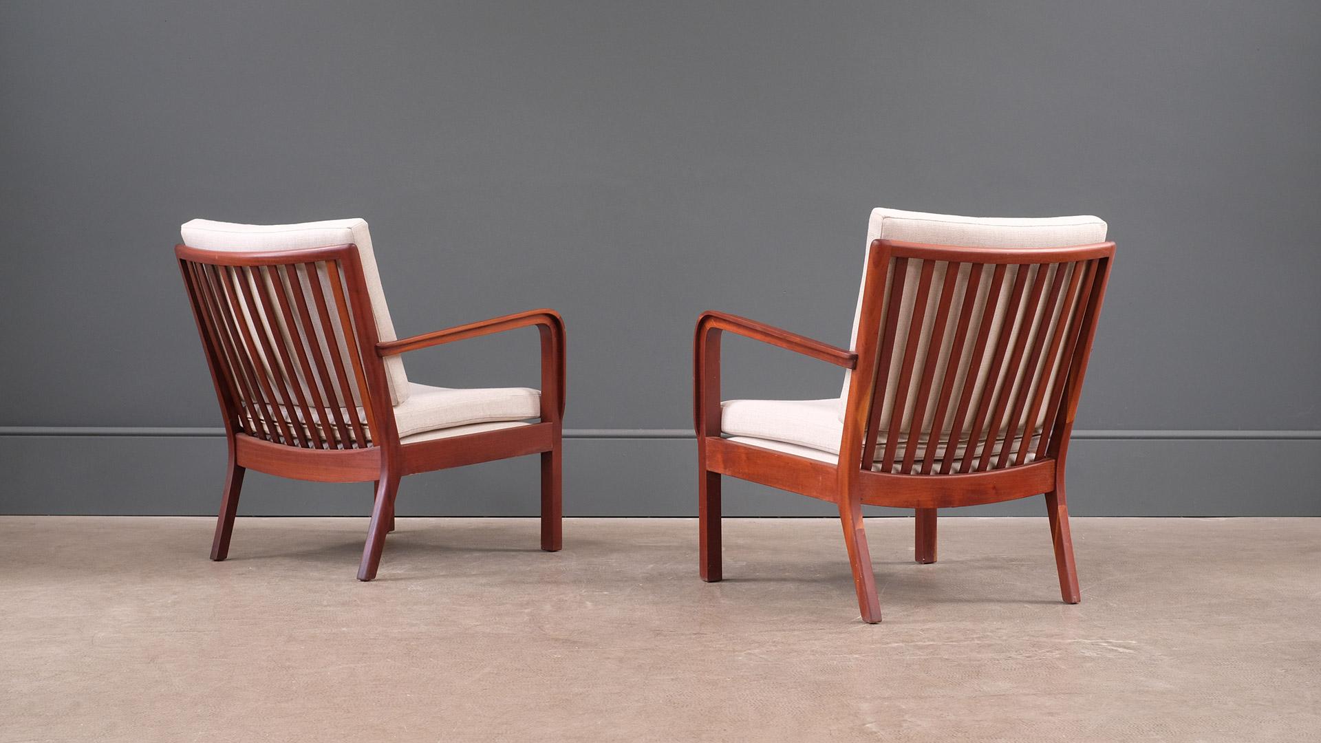 Vilhelm Lauritzen Chairs at 1stDibs