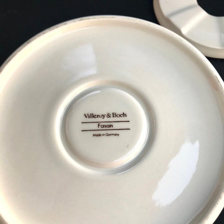 Villeroy and Boch Fasan Teapot with Warming Stand Green and White ...