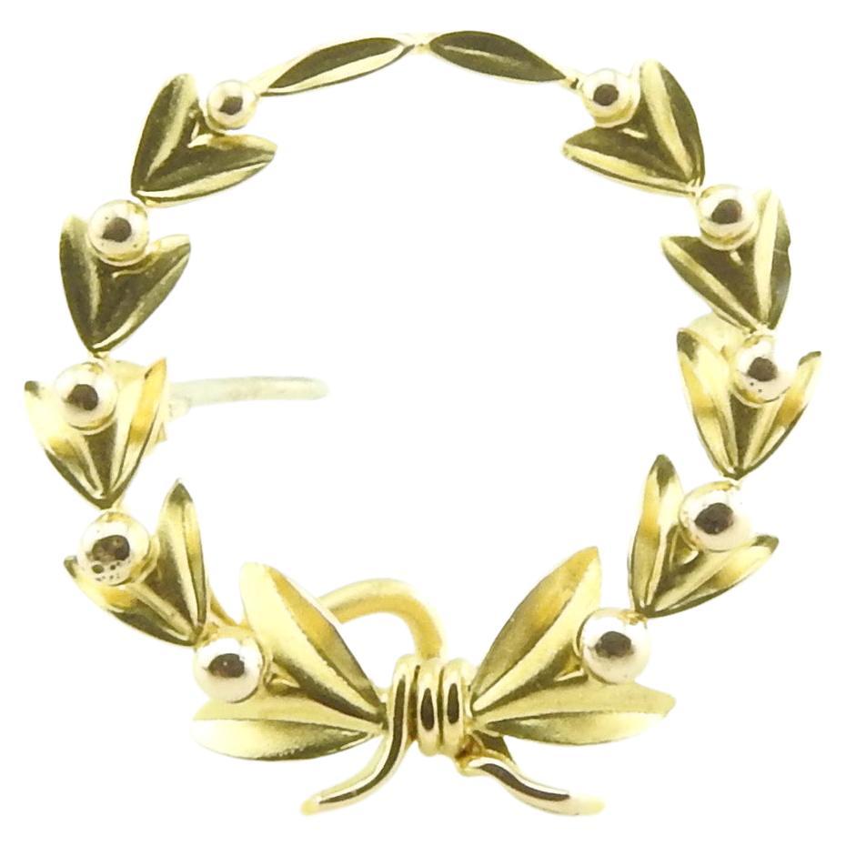 Vintage 14 Karat Yellow Gold Circle Wreath Pin #1802 For Sale at 1stDibs