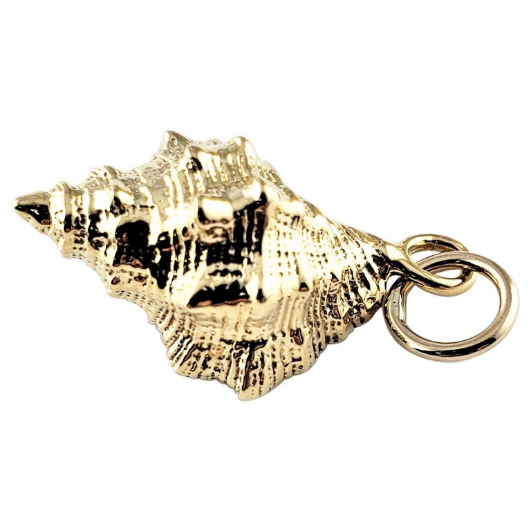 Vintage 14 Karat Yellow Gold Conch Shell Charm at 1stDibs