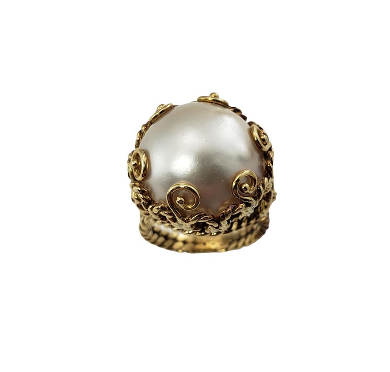 14 Karat Yellow Gold Mobe Pearl Ring For Sale at 1stDibs