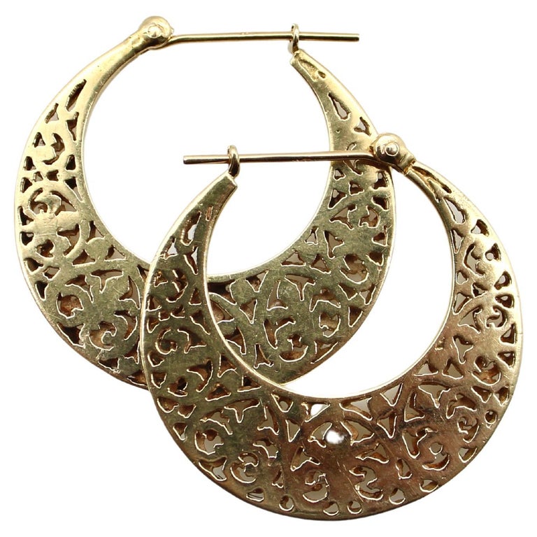 Vintage 14K Gold Reticulated Moon Hoop Earrings For Sale at 1stDibs
