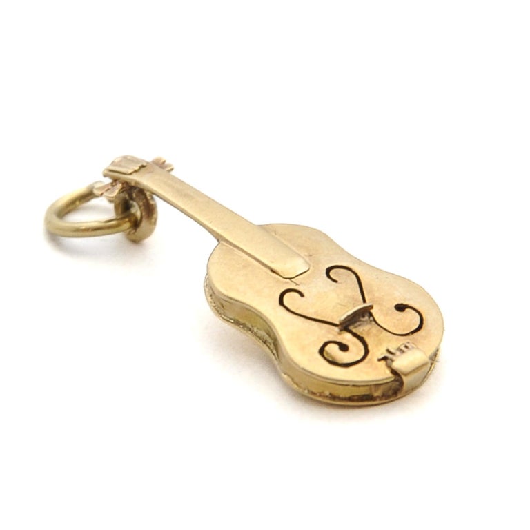 Vintage 14K Gold Violin Charm Pendant For Sale at 1stDibs