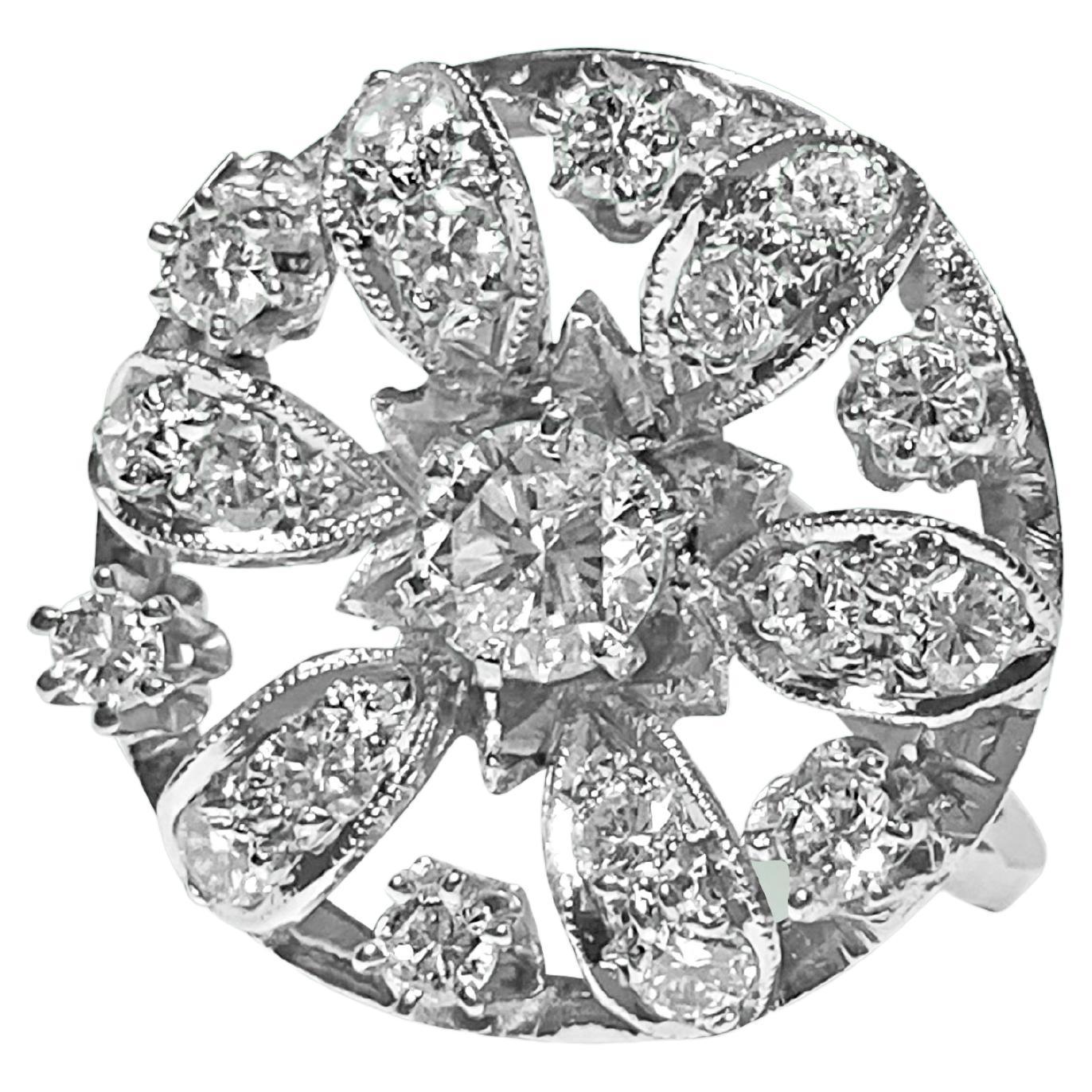 1930s Vintage 18 Karat/14 Karat Diamond Pin 16 Carat For Sale at 1stDibs
