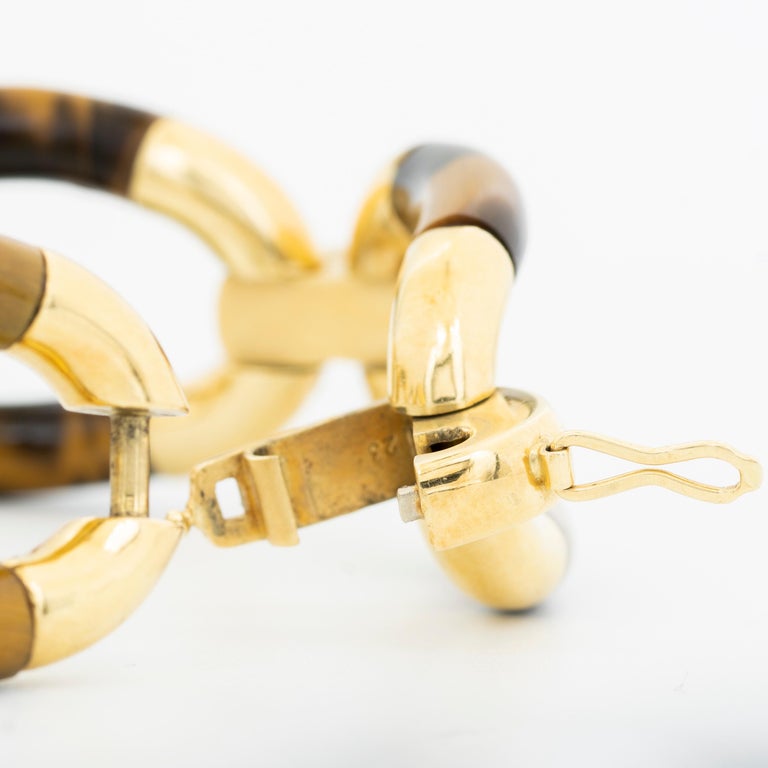 Vintage 18 Karat and Tigers Eye Link Bracelet For Sale at 1stDibs