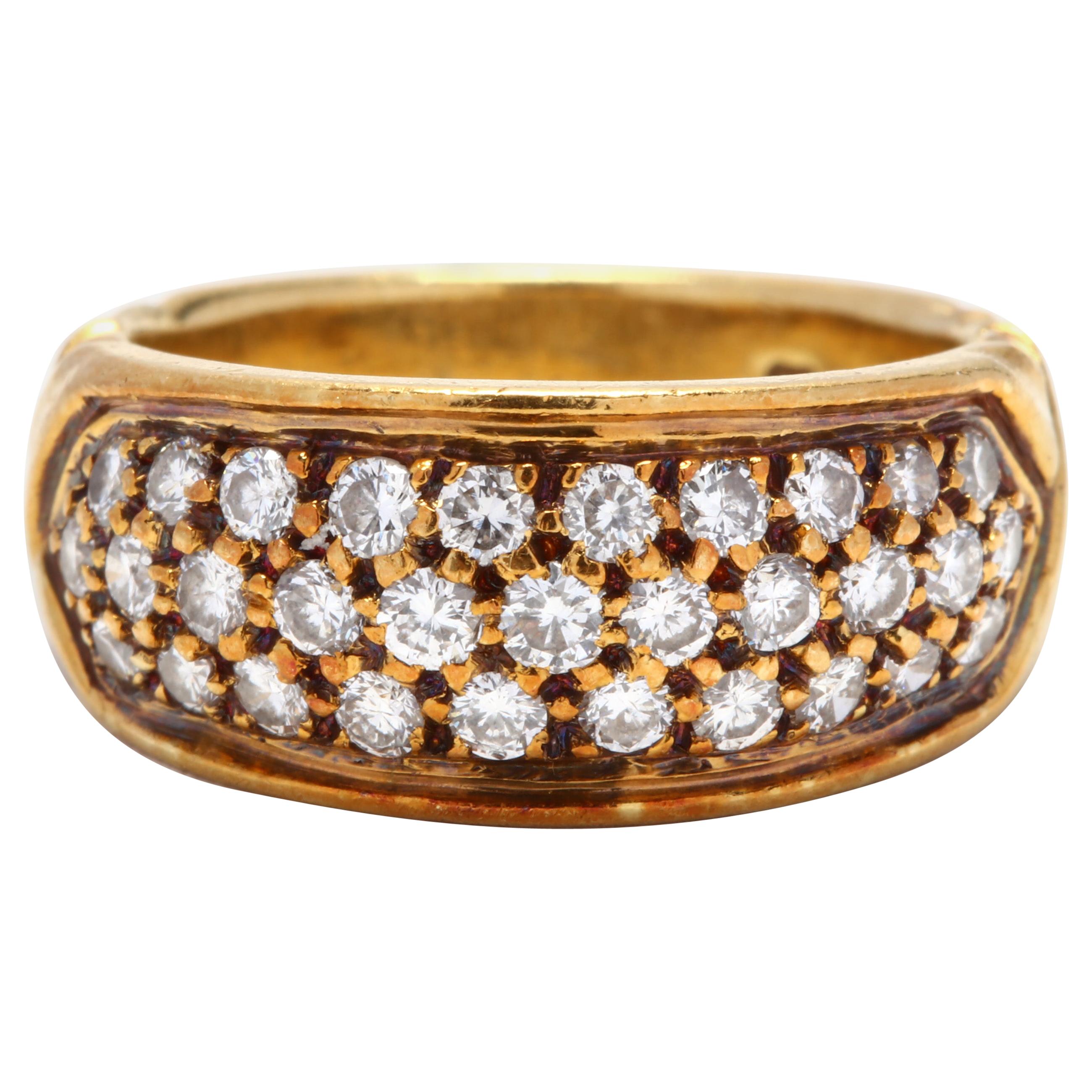 Vintage 18K Yellow Gold and Diamond Band For Sale at 1stDibs