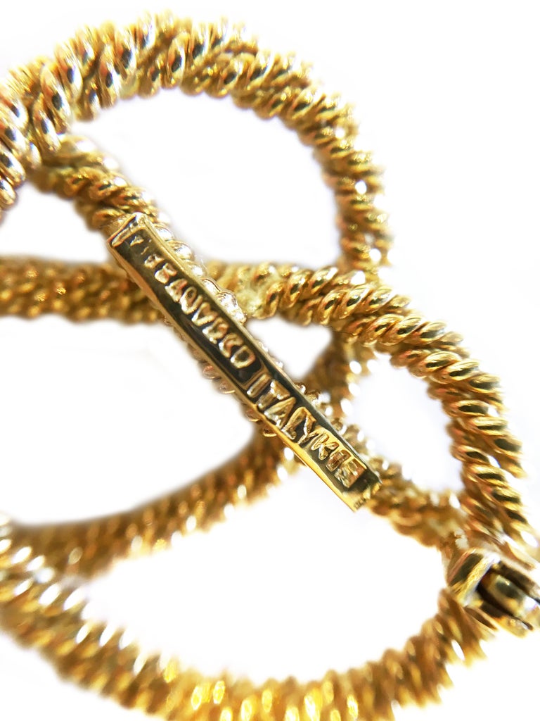 Vintage 18 Karat Gold Corded Knot Pretzel Brooch/Pin For Sale (Free ...