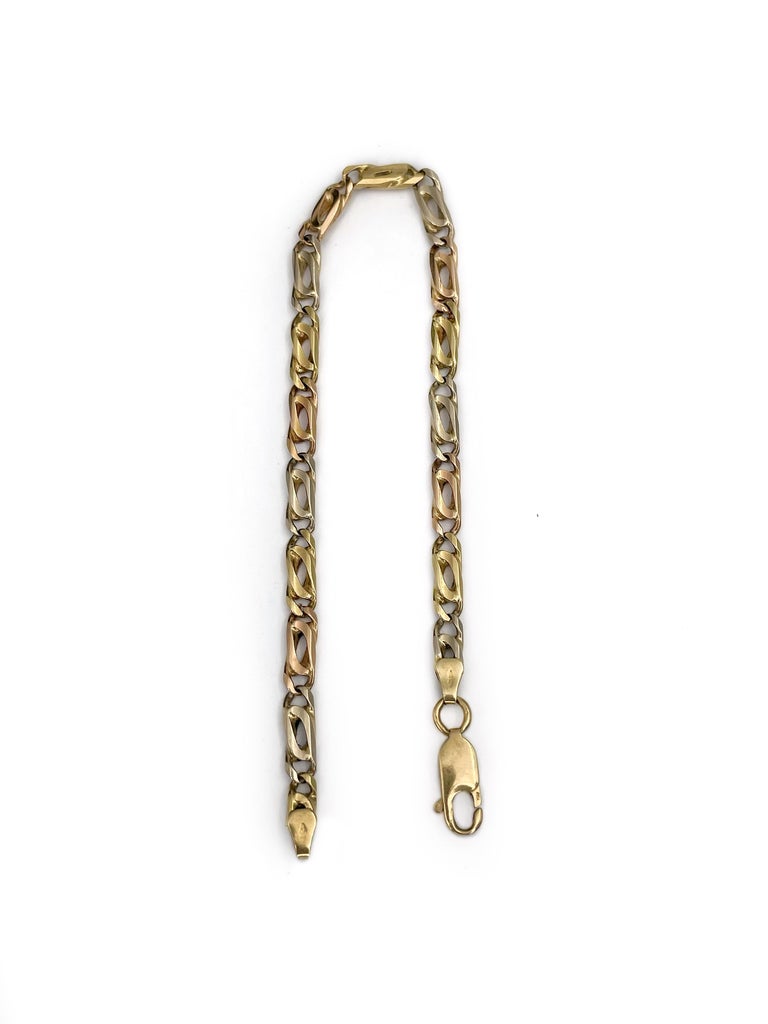 Vintage 18 Karat Gold Tri Color Chain Link Bracelet For Sale at 1stDibs