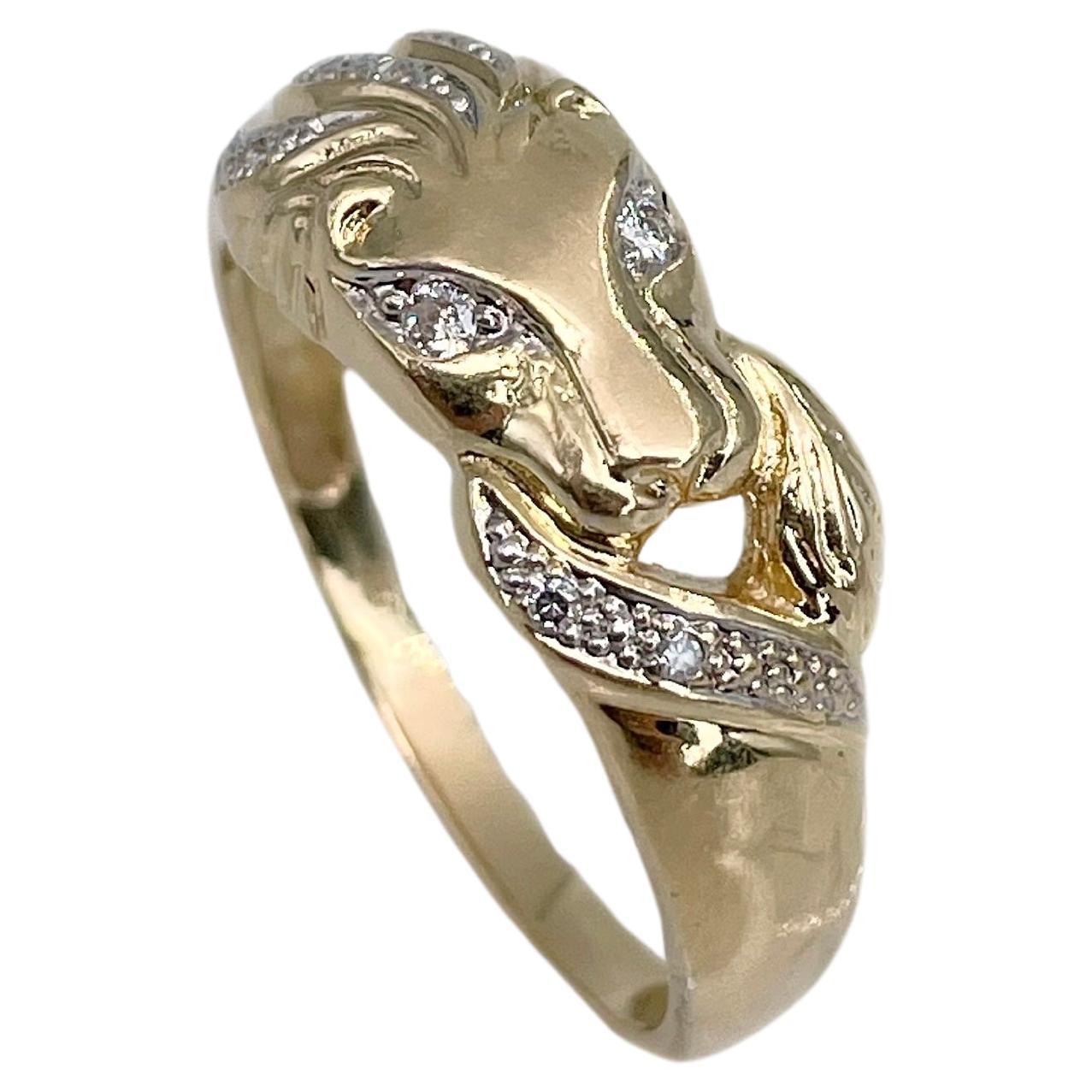 Vintage 18 Karat Yellow Gold Diamond Panther Band Ring For Sale at 1stDibs
