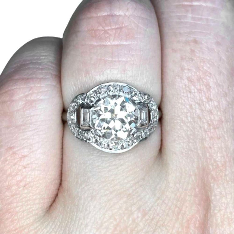Vintage 1.84ct Old Euro-Cut Diamond Ring, Diamond Halo, Platinum, circa 1935 For Sale at 1stDibs