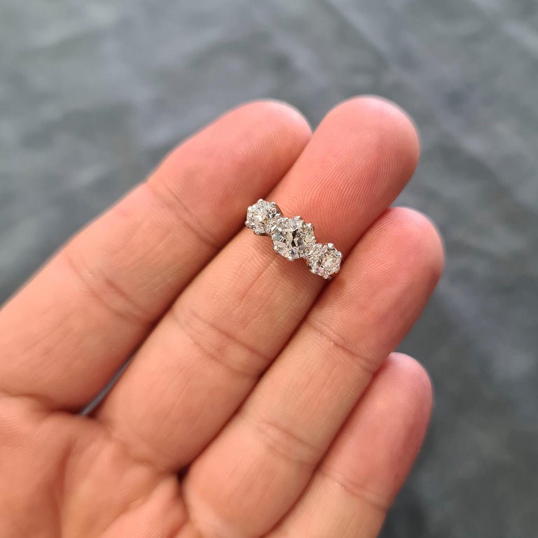 Vintage 18 Carat Brilliant Cut Diamond Three-Stone Trilogy Ring at ...