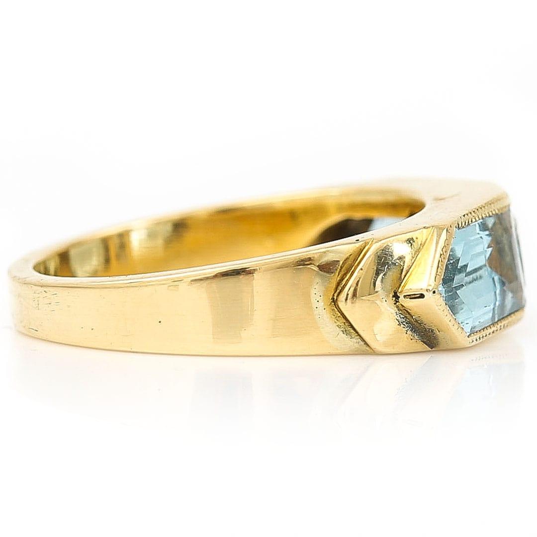 Vintage 18 Carat Gold Trapeze Cut Aquamarine and Radiant Cut Diamond ...