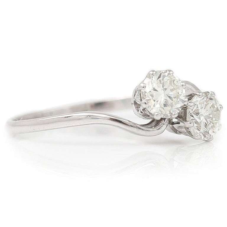 Vintage 18ct White Gold 0.95ct Toi Et Moi Diamond Two Stone Crossover Ring at 1stDibs