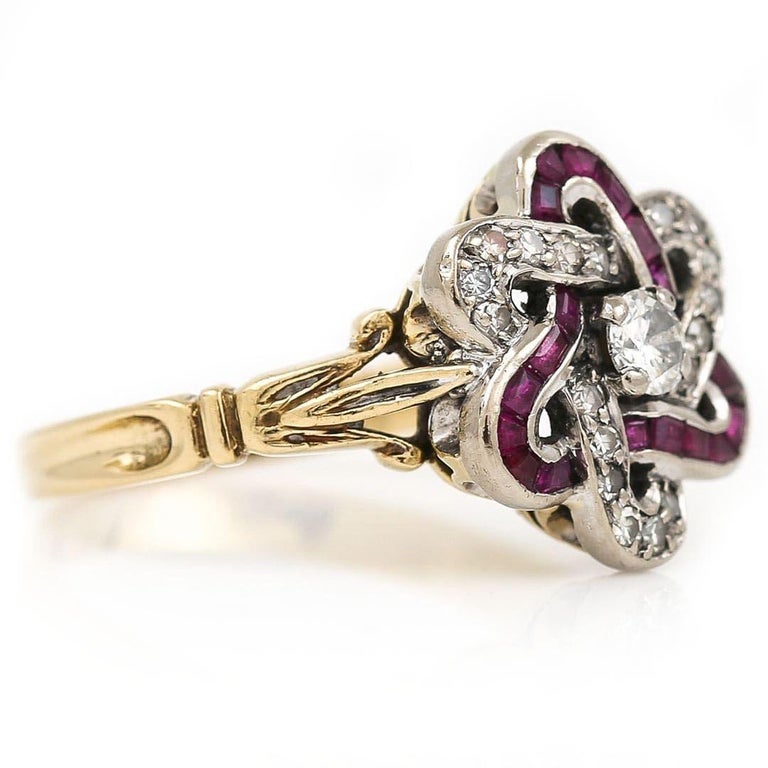Vintage 18ct Yellow Gold Ruby and Brilliant Cut Diamond Geometric Ring ...