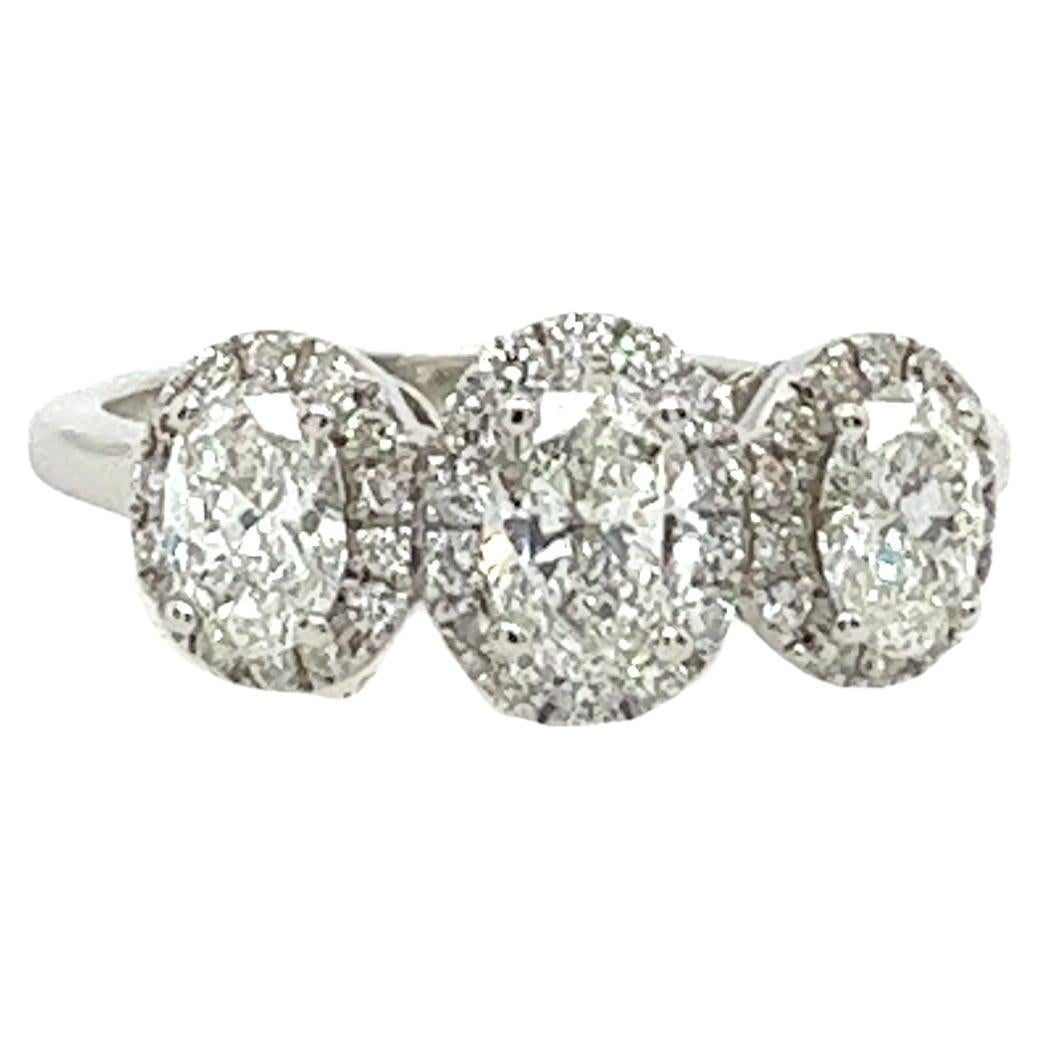 Vintage 18ct White Gold Diamond Cluster Ring Set With 0.85ct Diamonds ...