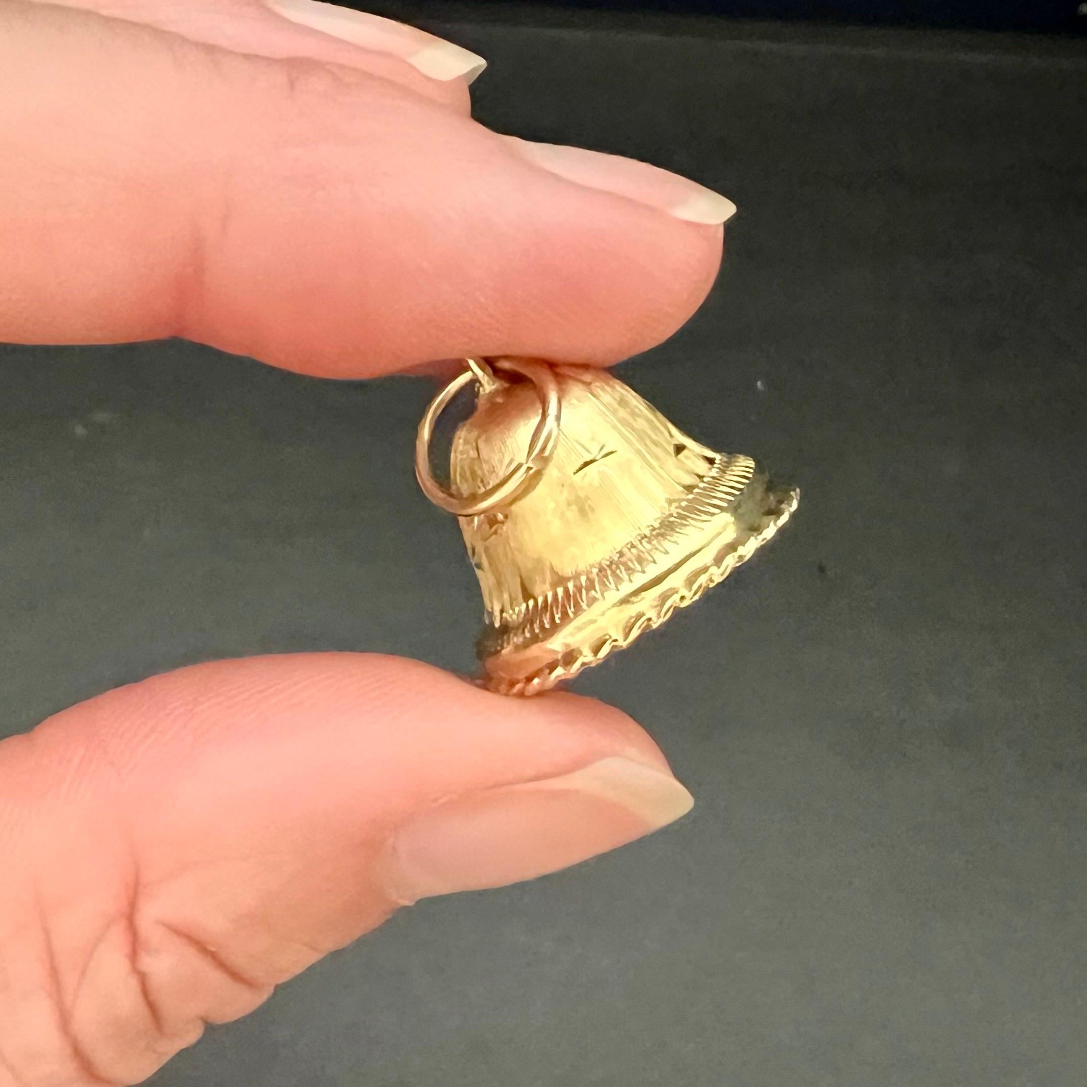 Vintage 18K Gold Engraved Bell Charm Pendant at 1stDibs