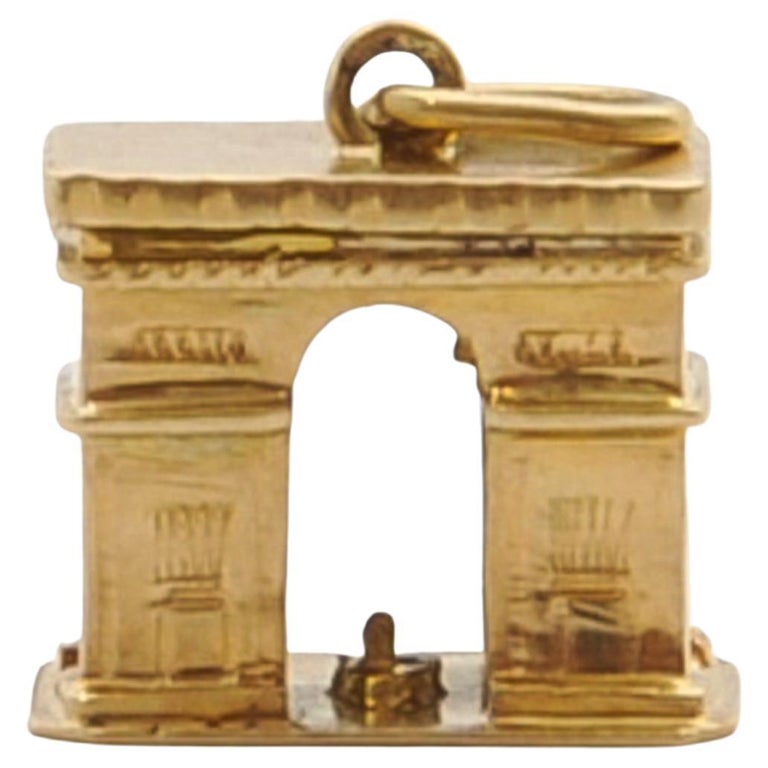 Vintage 18k Gold Paris Arc De Triomphe Charm Pendant at 1stDibs